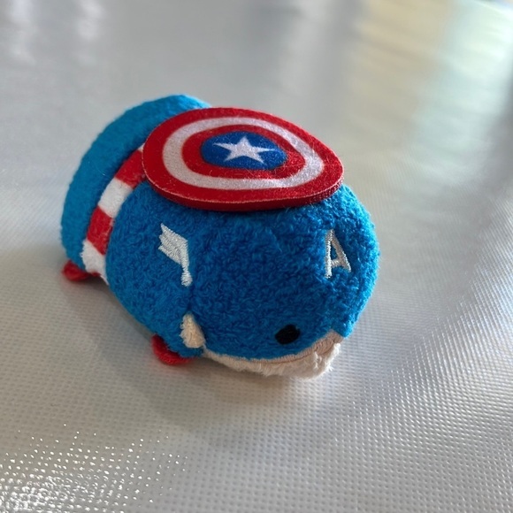 Marvel | Toys | Tsum Tsum Marvel Captain America | Poshmark